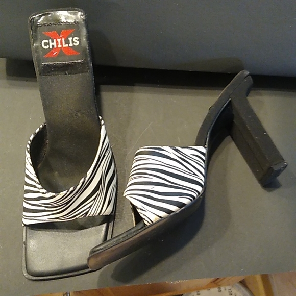 Chili's | Shoes | Chilis Zebra Print Slide | Poshmark